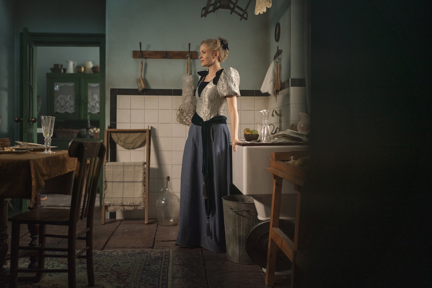 'Miss Scarlet' Season 5 Finale Recap: "Dangerous Liaisons"